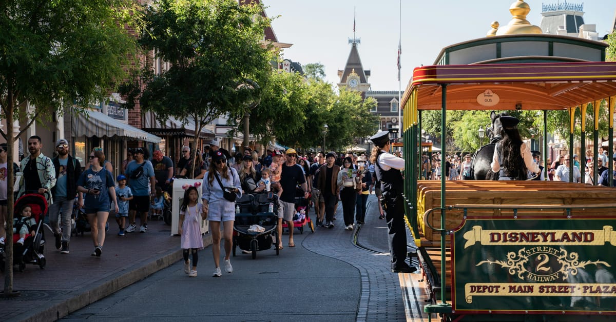 Eco-Friendly Travel: Sustainable Ways to Reach Disneyland Paris | Paris ...